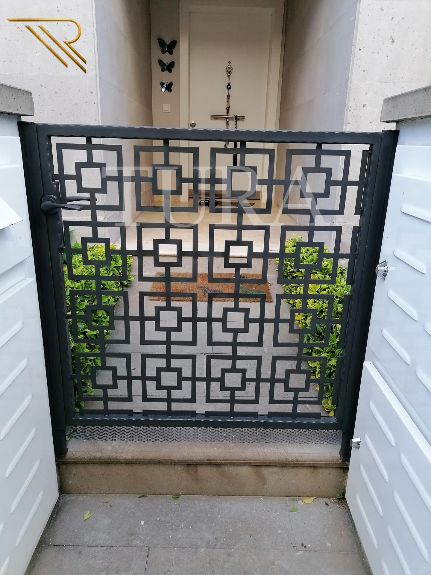 Bahçe Kapı Modelleri - DEMİR DOĞRAMA, FERFORJE KORKULUK VE GARAJ KAPILARI